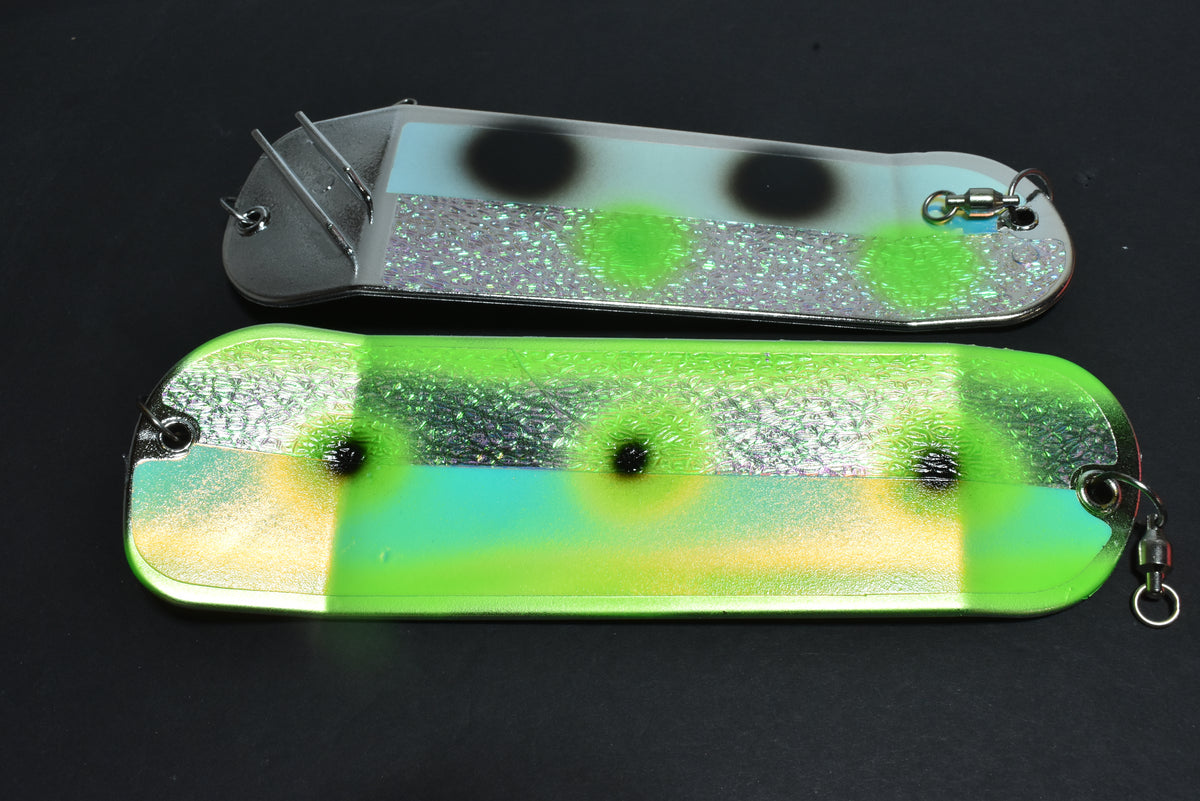 UV Glow Triple Cannon - 8" Double Finned Flasher – SalmonElixir.com
